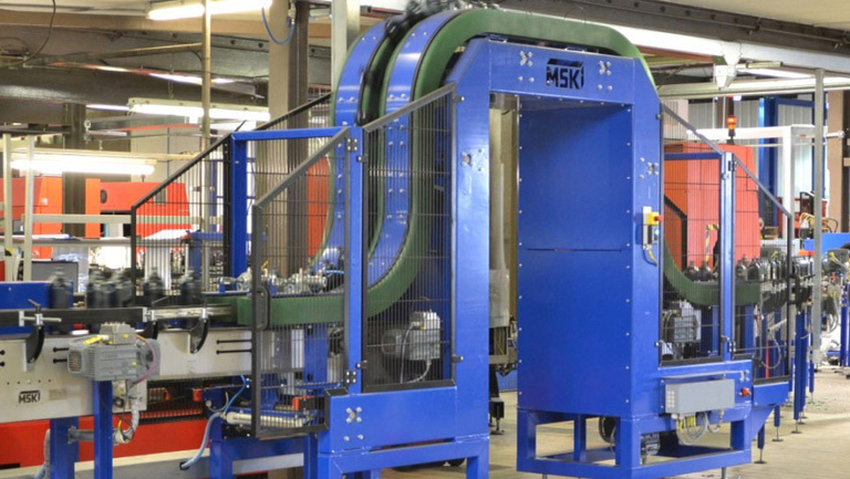 Innovative Bottle Conveyor System for Allied Glass Containers