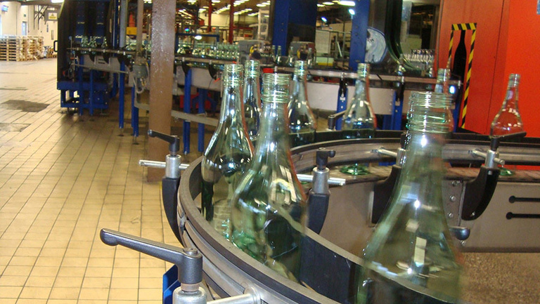 Innovative Bottle Conveyor System for Allied Glass Containers